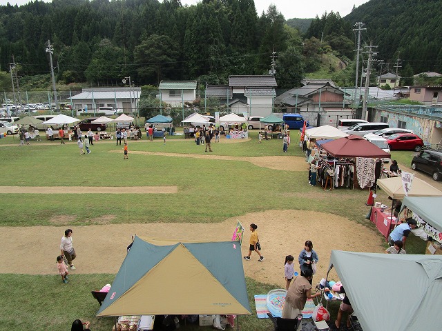 宇陀でマルシェ開催！春の里山ピクニック＠ふるさと元気村 | HUG NARA